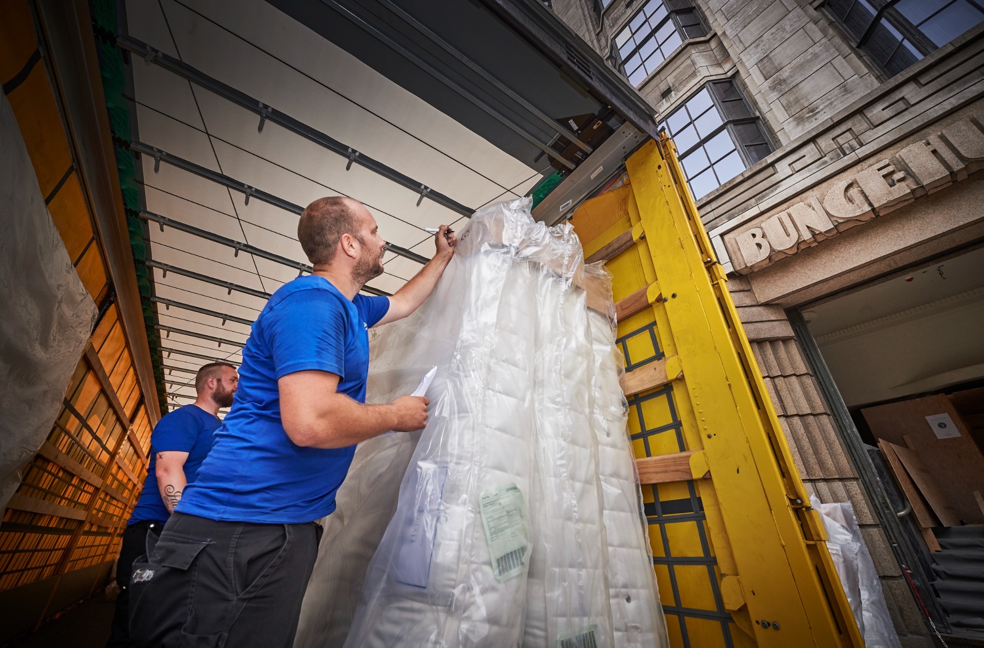 Complex logistics and installation | Voerman Group